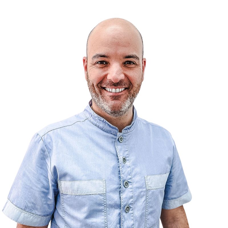 Alejandro Castaño Aguilar - Clínica Dr. Rull